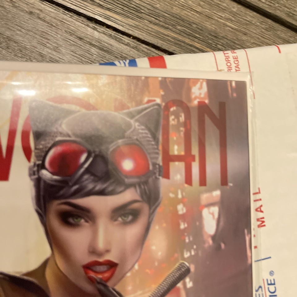 CATWOMAN 49 NATALI SANDERS EXCL VARIANT LIMITED TO 800 COA BATMAN ...