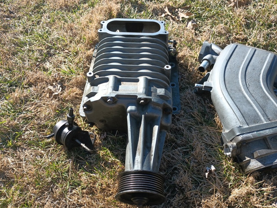2001-2004 Ford Lightning 5.4L Harley Stock Supercharger M112 Eaton F150 ...