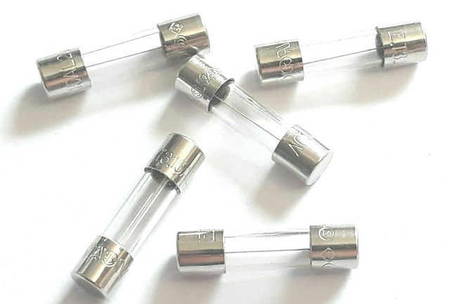 SET OF 5 Lf. T3.15AL250V LITTELFUSE FUSES 250V 5mm x 20mm 3.15AL 3.15A ...