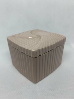 Avon Vintage Pink Dish Container with Lid | eBay