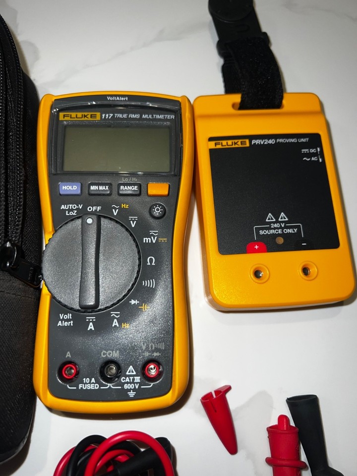 Fluke 117 Multimeter and PRV240 Kit | eBay