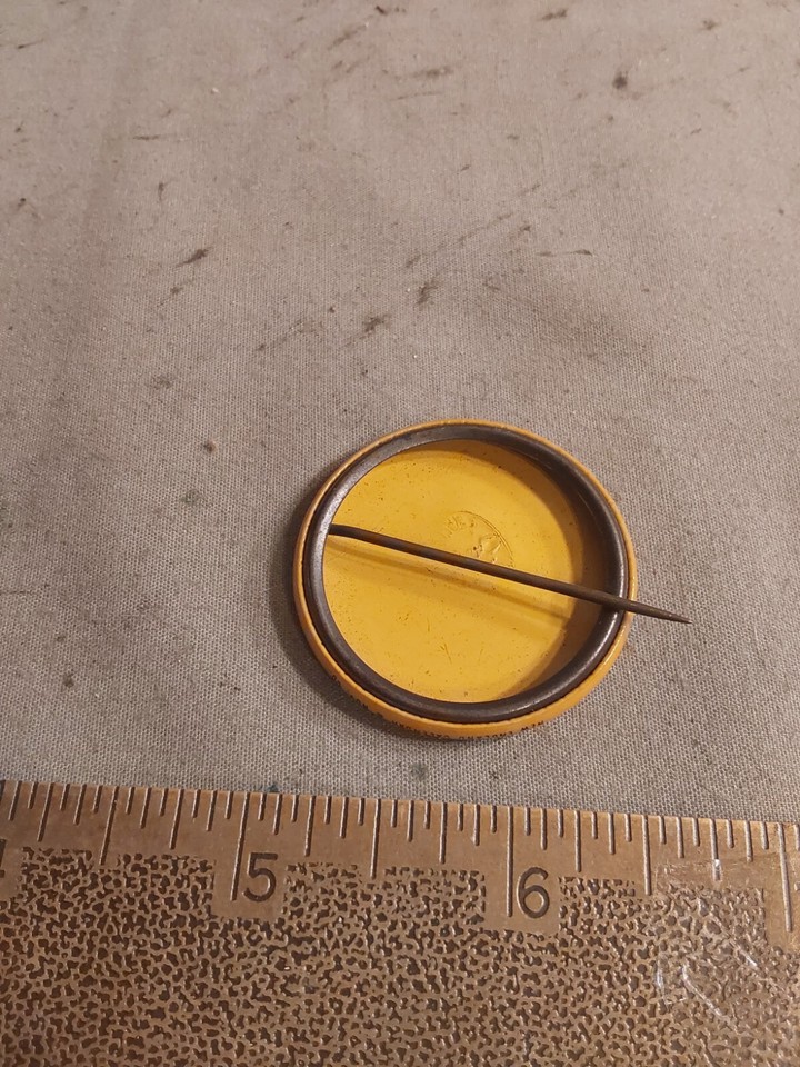 WDRC Hartford Connecticut 1360 AM 102.90 FM Fun Club 5604 Button Pin | eBay