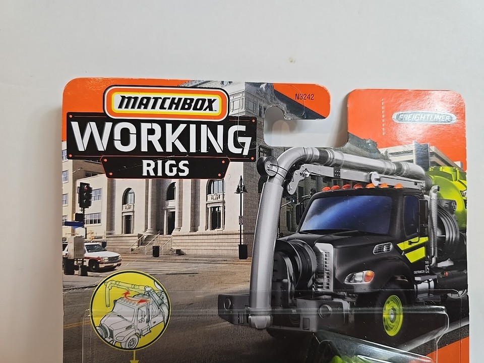 MATCHBOX 2023 WORKING RIGS FREIGHTLINER M2 106 TOXIC TANK SEWER ...