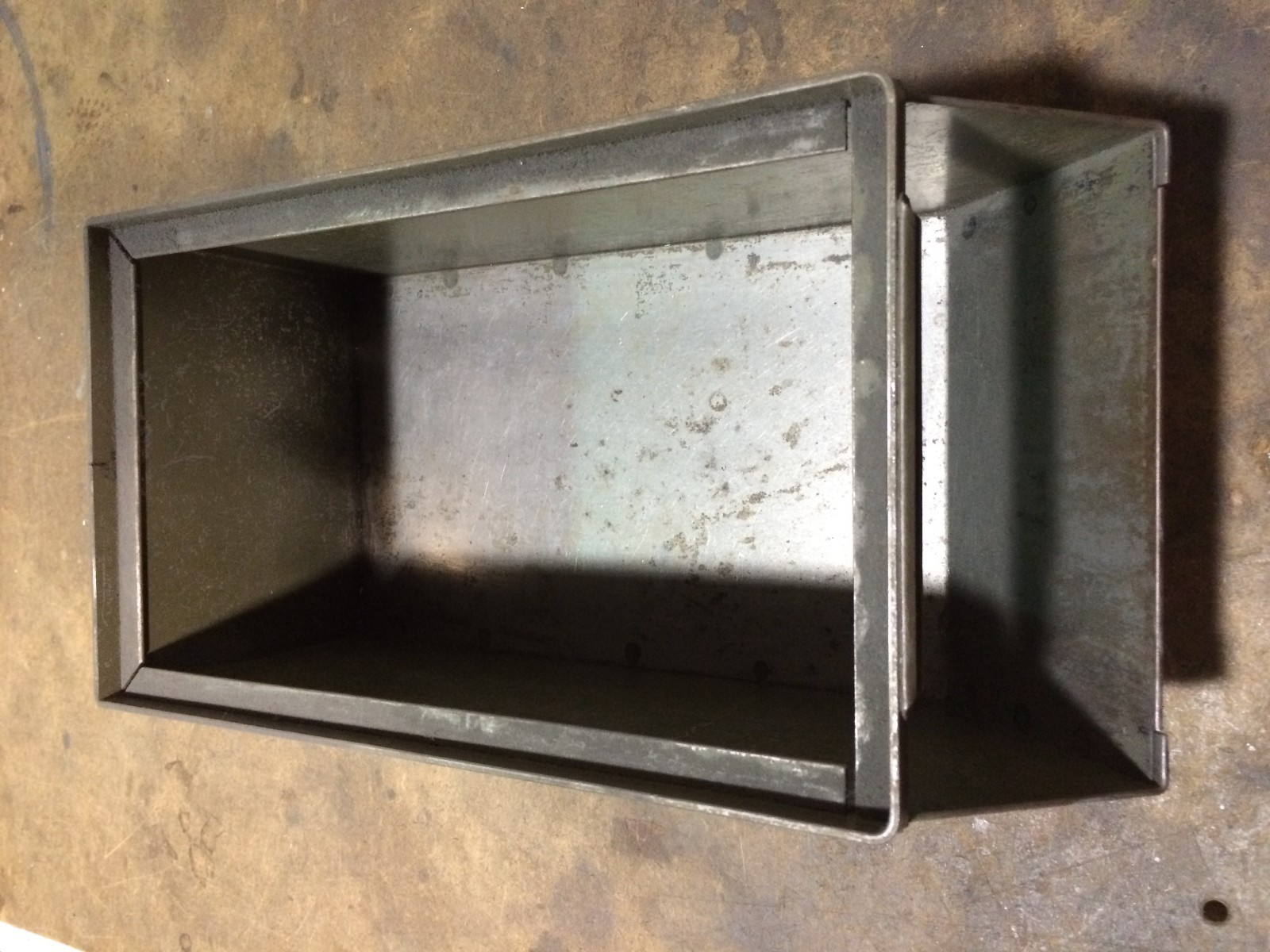 STACKABLE METAL PARTS BINS 13' X 8" X 6" FACTORY INDUSTRIAL STACKING ...