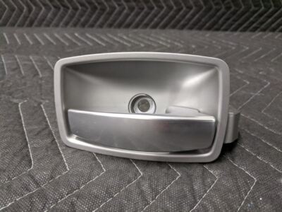 BMW E65/E66/E67 Door Handle Inside Right 7149972 | eBay