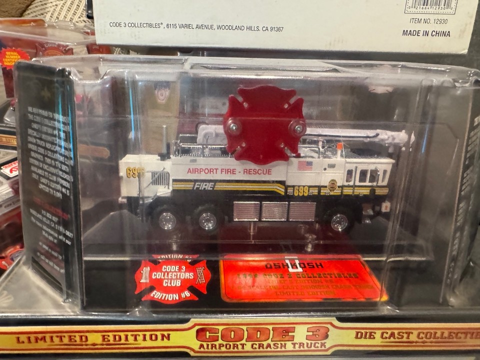 Airport Fire Rescue -Code 3 Chief's Edition #6 Oshkosh Crash Truck 1999 ...