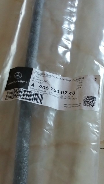 Mercedes-Benz SPRINTER 906 Rear Door Locking Cable A9067600740 Genuine ...