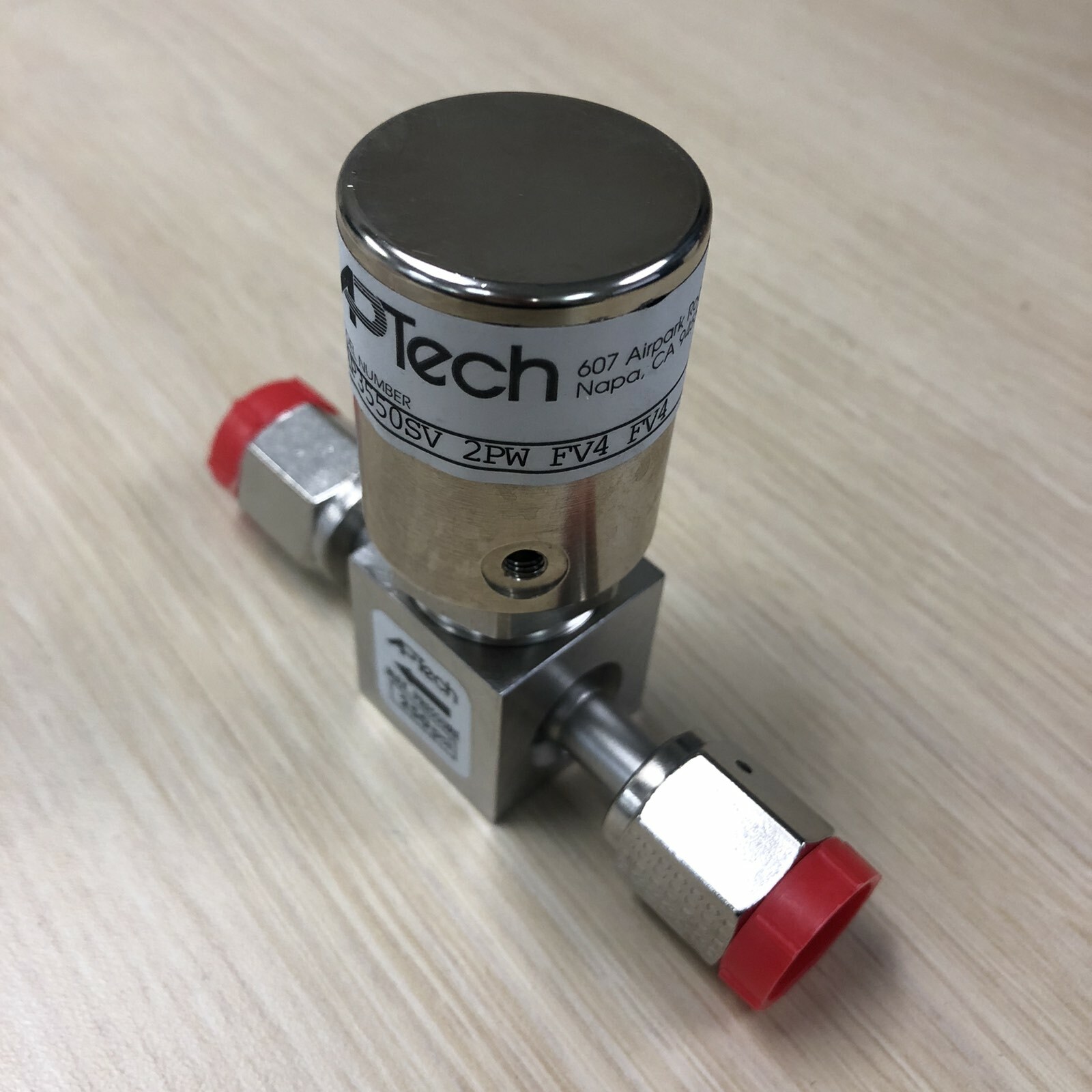 SMC APTECH AP3550SV 2PW FV4 FV4 air actuated valve, AP TECH REGULATORS ...