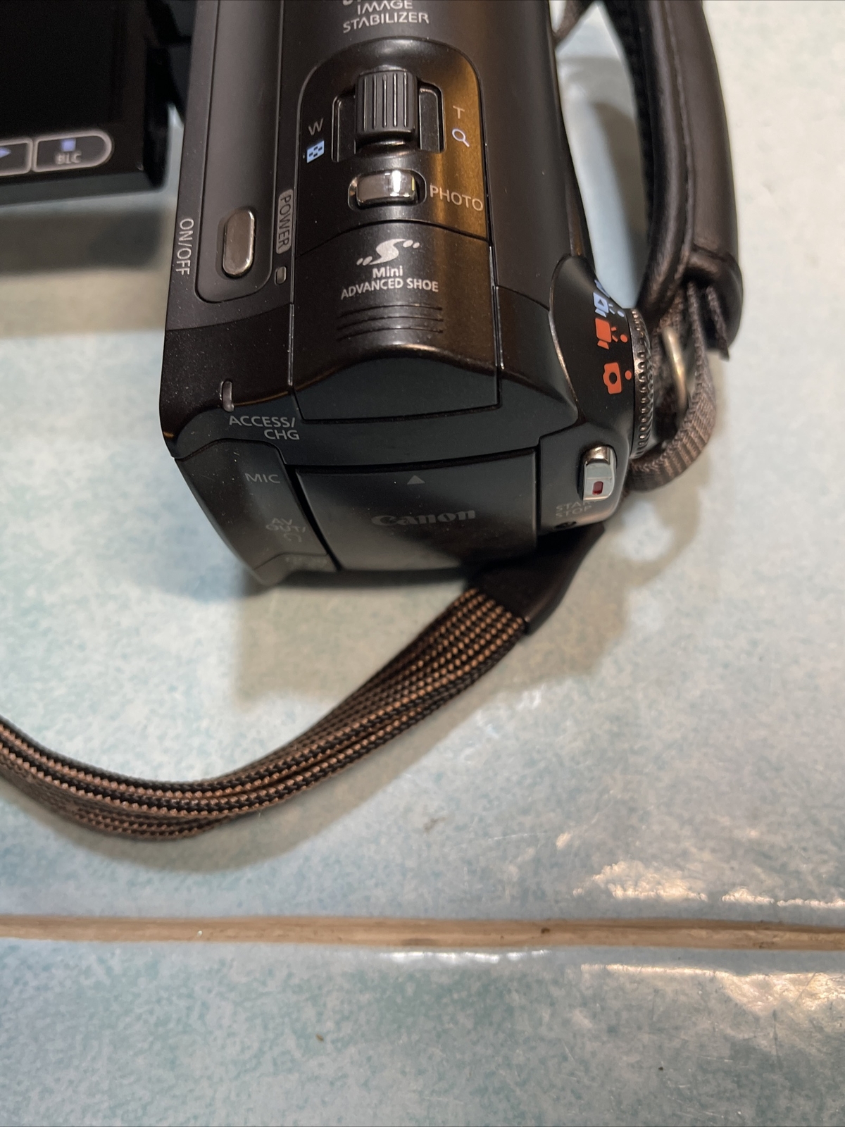 Canon+HF10+%2816+GB%29+Flash+Media+Camcorder for sale online | eBay