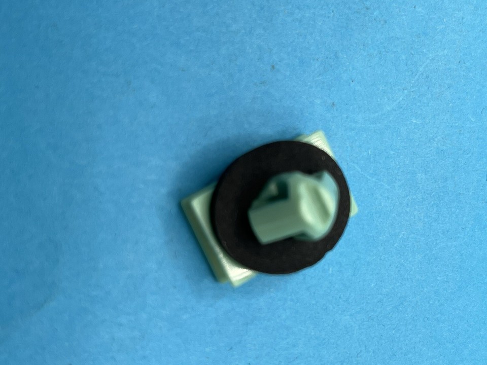 (Bag of 10) Rocker Panel Moulding Retainer Clips for Volt Impala XTS ...