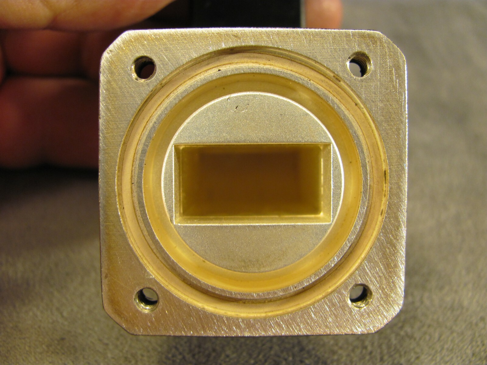 Waveguide WR75 Ku-band 180 degree Cast E-bend 1.75" x 3.00" x 1.75 ...