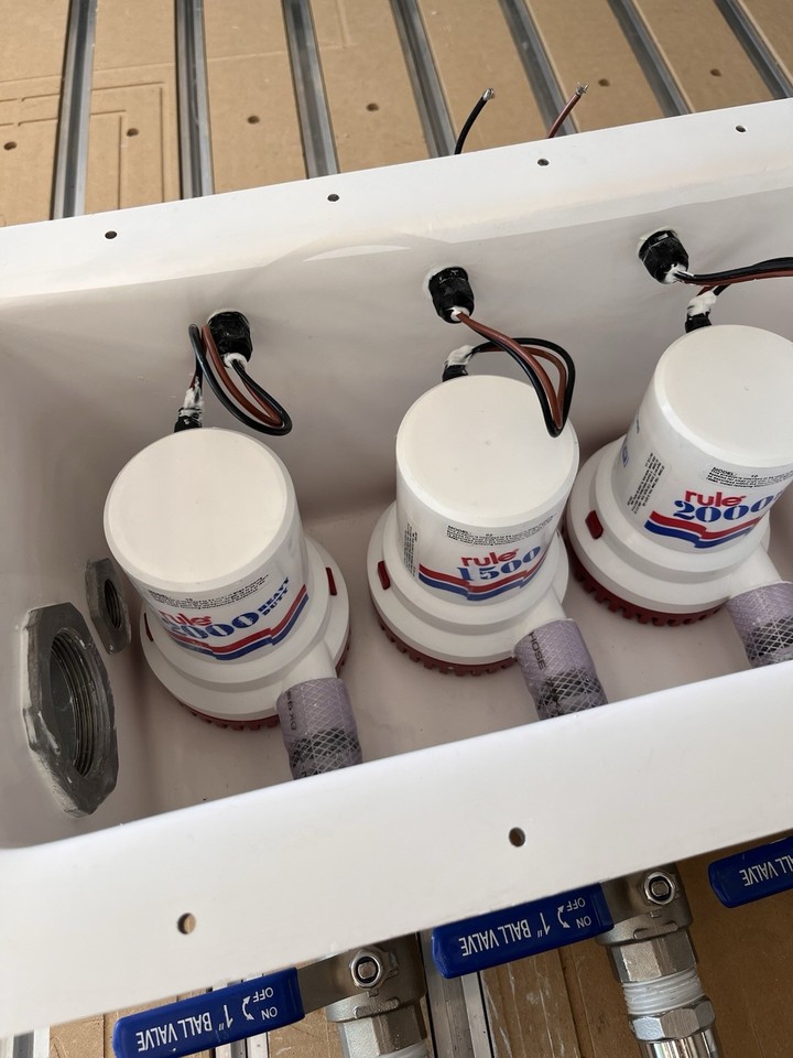 Sea Chest Baitwell or Livewell Pump Box Or Sump Box (Triple Rule 2000 ...