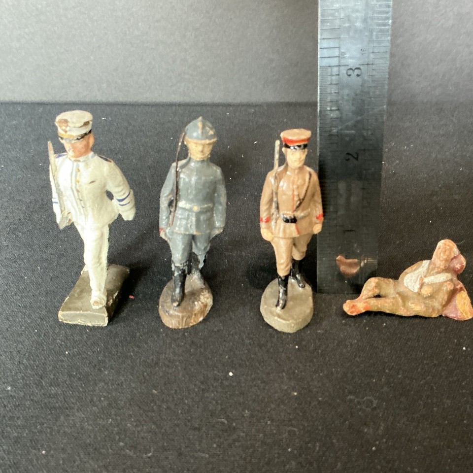toy soldiers vintage Composition (8) Figures Small Scale | eBay