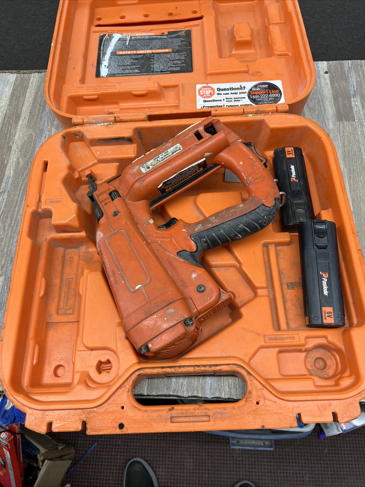 Paslode Cordless Finish 18 Gauge Trim Nail Gun Nailer 901000 Tool ...