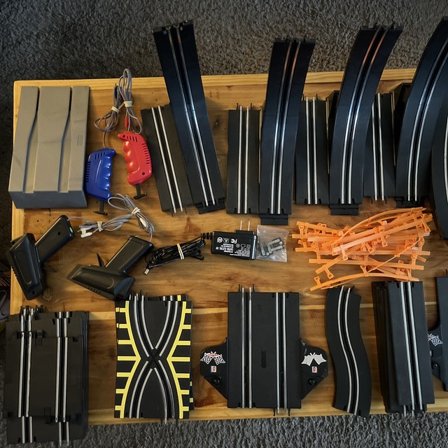 Golden Bright 6677 Electric Power Stunt Loop Road Racing Set Multi 1 ...