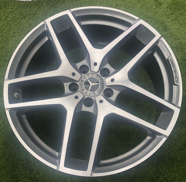 Genuine MERCEDES AMG GLC 19" Alloy Wheel 8x19 A2534011800 for sale ...