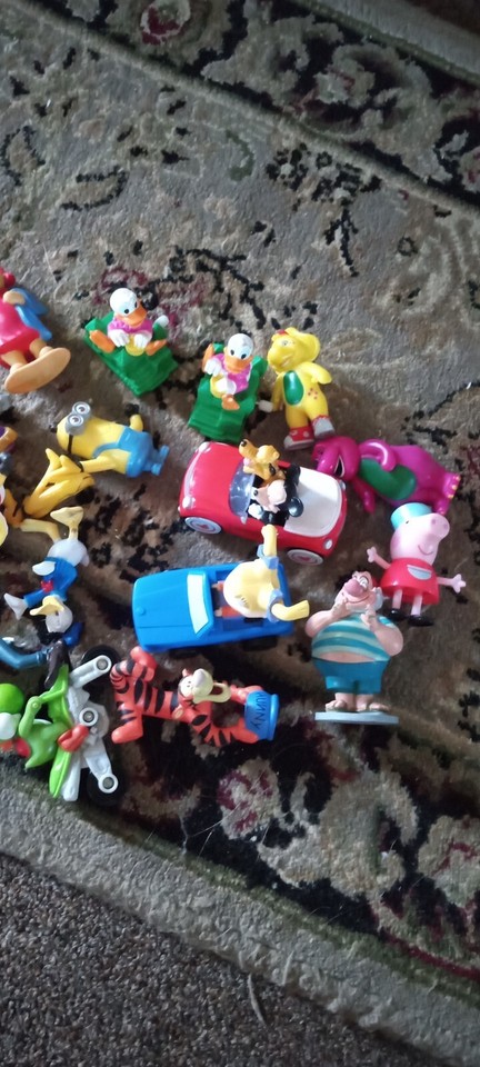 Lot Mixed Toys Disney Etc Read | eBay