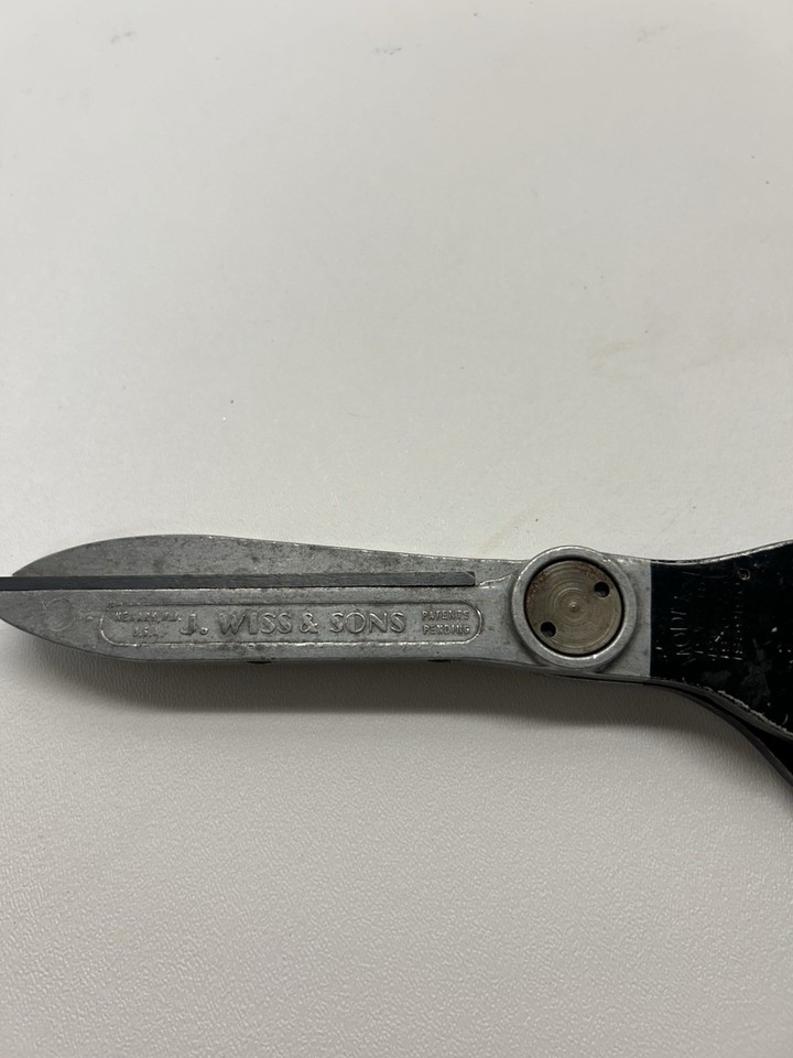 2 WISS Pinking Shears & Made Japan Heavy Duty Professional Scissors ...