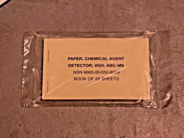 Army M8 Chemical Agent Detector Paper Sheets Decontamination Kit M258a1 ...