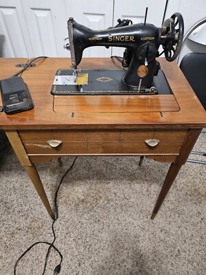 1941 Singer Sewing Machine With Hideaway Table | eBay