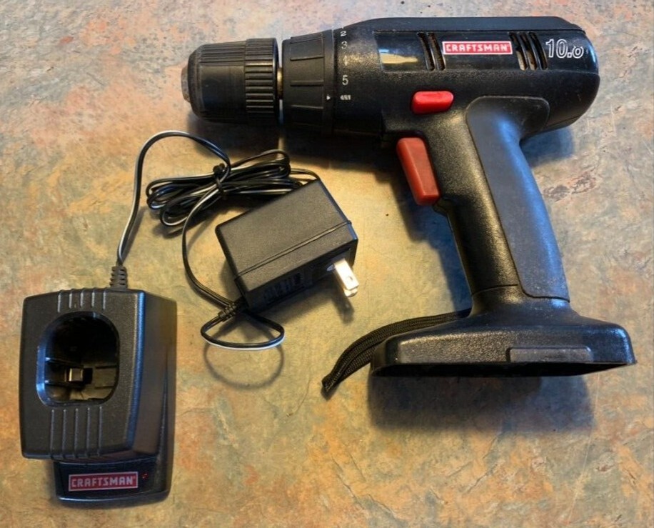 Genuine Craftsman 10.8V DC 3/8" Cordless Drill/Driver w/ charger no ...