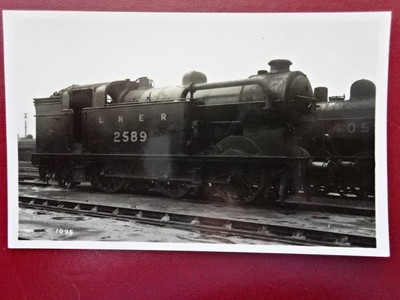 POSTCARD RP LNER EX GNR CLASS N2 LOCO NO 2589 BR 69556 | eBay