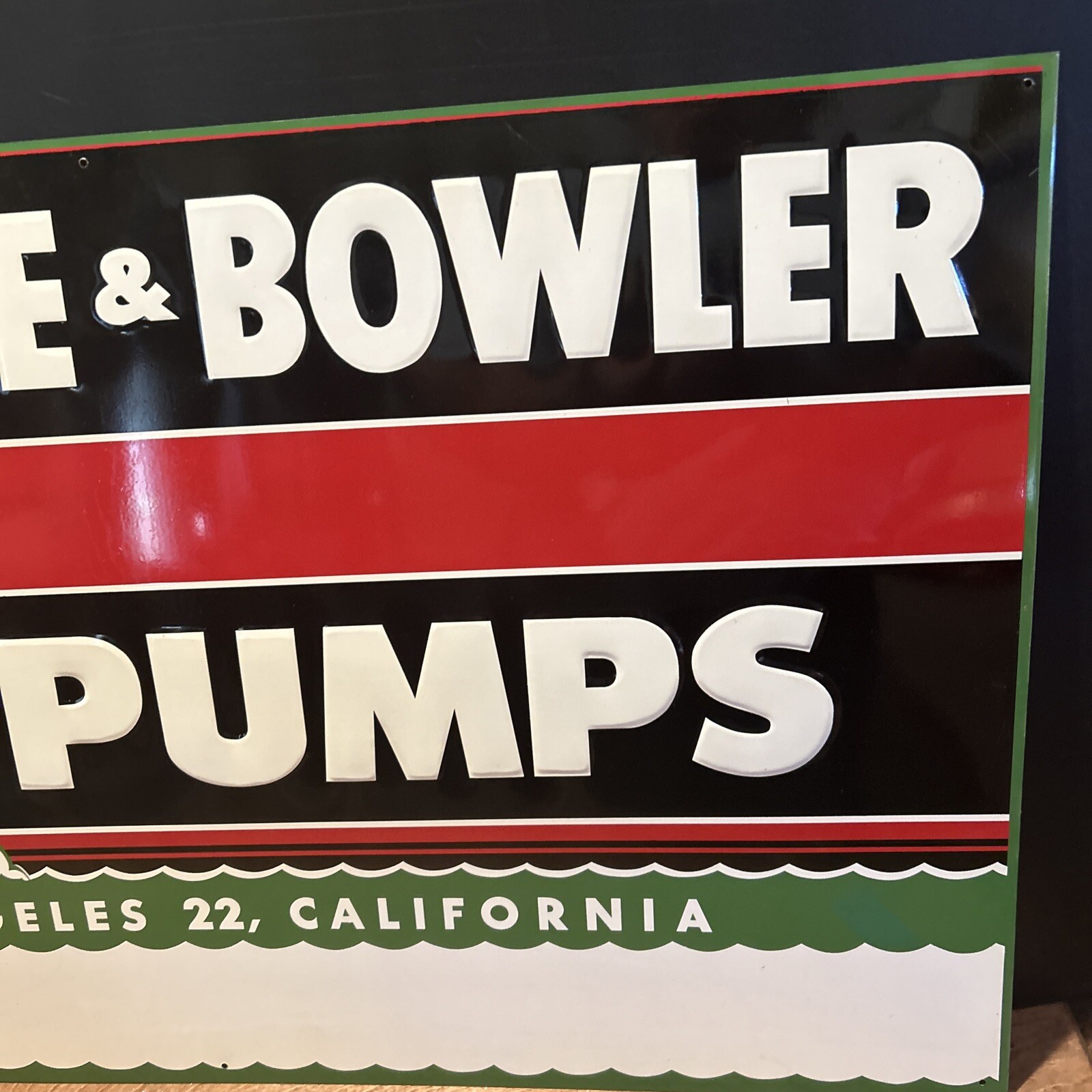 LARGE ORIGINAL & AUTHENTIC ''LAYNE & BOWLER PUMP'' PAINTED METAL SIGN ...