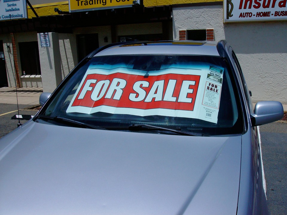 "Signshade" giant For Sale signs for Cars, Trucks, Boats, RVs , etc ...