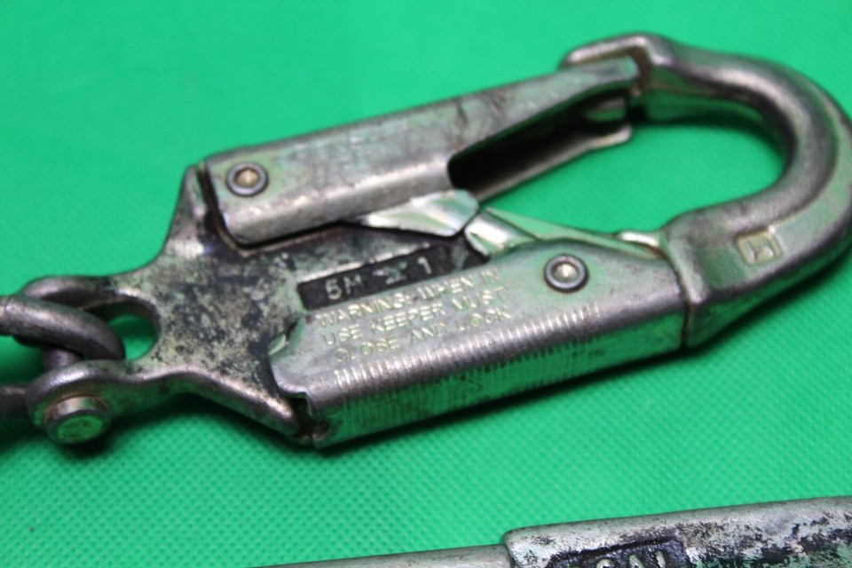 3 Pen Safe PT Locking Safety Hook Safety Harness, Anchor Hooks | eBay