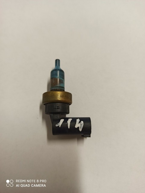 Genuine Mercedes-Benz Temperature Sensor A0009050600 OEM for sale ...