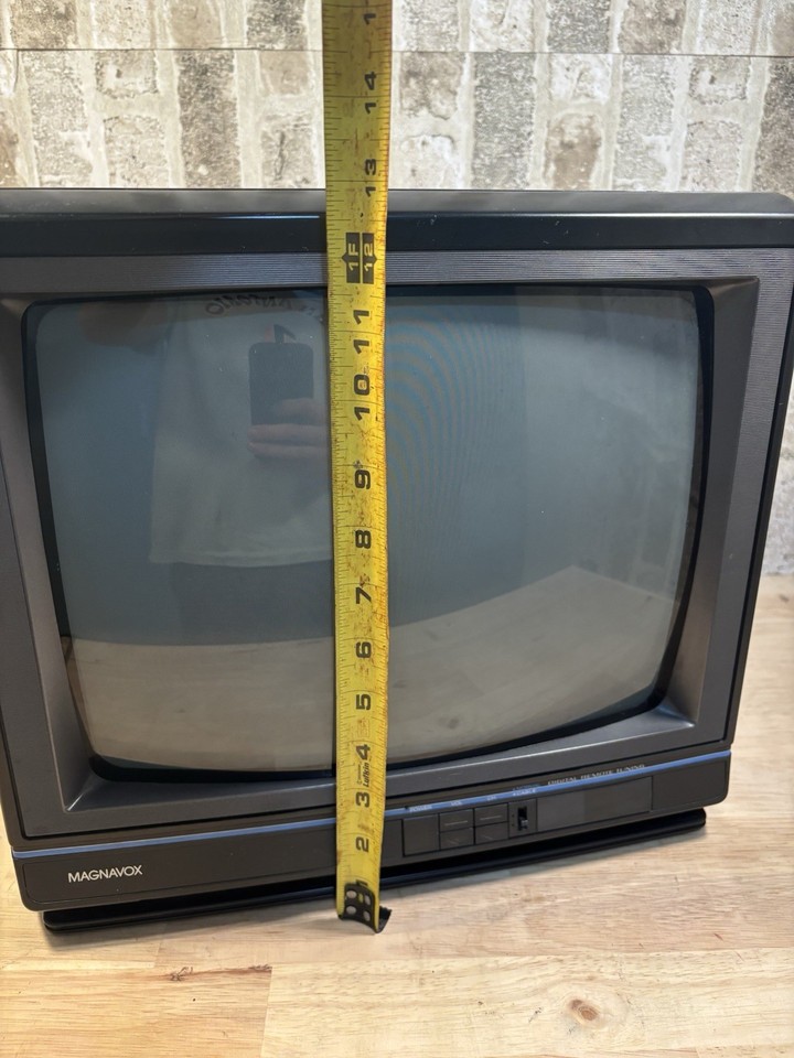 ⭐️Vintage Magnavox RJ4049 WA01⭐️20” CRT TV Retro Gaming Television⭐ ...