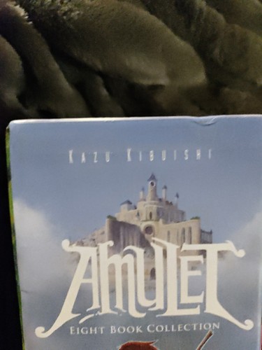 RARE🔥Amulet 1-8 Book Series BOXED SET Kazu Kibuishi Graphic Novels ...