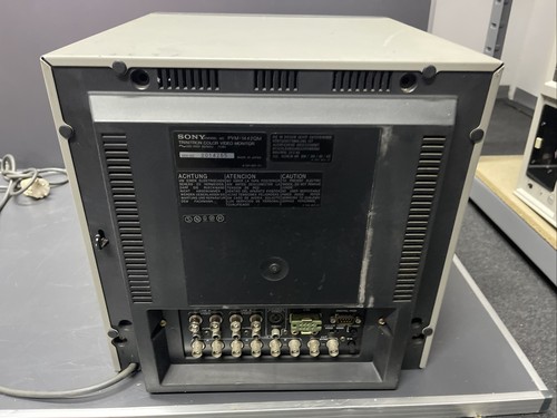 SONY PVM-1442QM 14“ Zoll Trinitron RGB Monitor Retro Gaming PAL - vom ...