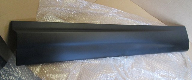 Genuine Range Rover Sport L494 Left Front Door Outside Moulding ...
