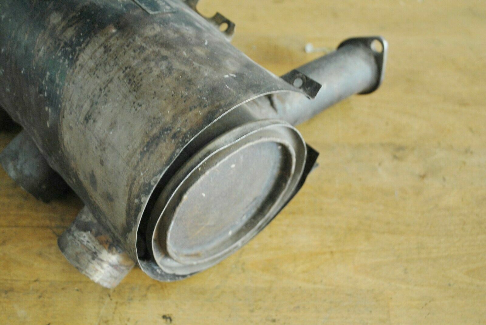 Hanlon & Wilson Muffler Exhaust Shroud Assy 221-2 Cessna | eBay