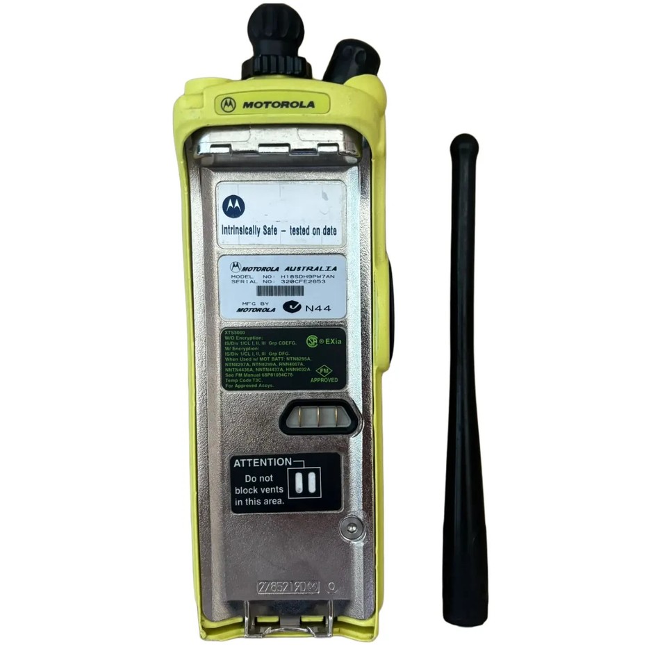 USED Motorola XTS5000R III M3 UHF 450-520 FPP with AEX-256 NO Battery ...