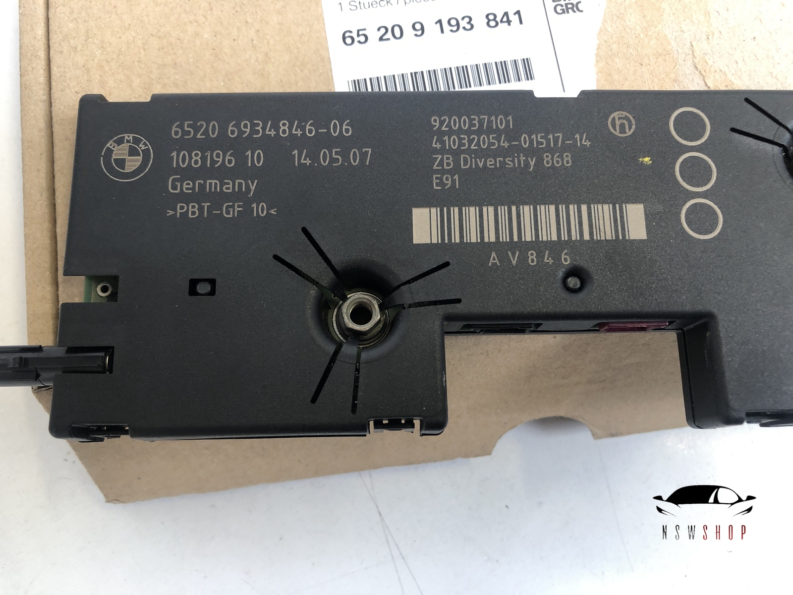 Original / BMW Diversity Antenna Amplifier 868 MHZ 65206934846 320d ...