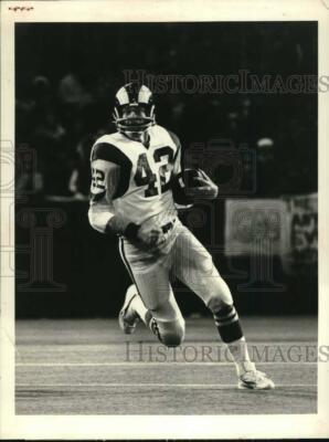 1975 Press Photo Dave Elmendorf during "NFL Monday Night Football" game ...