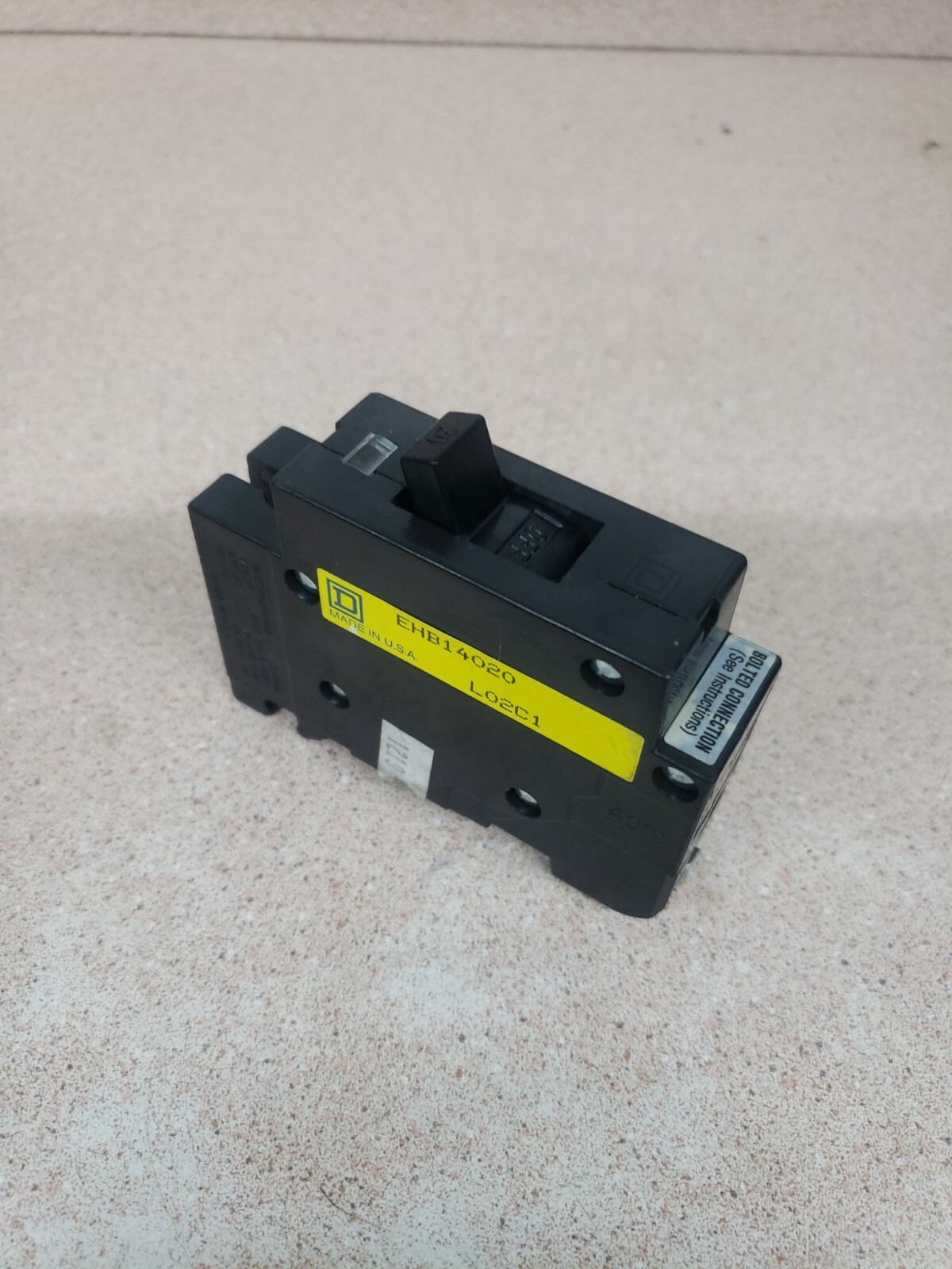 CHIPPED SQUARE D EHB14020 CIRCUIT BREAKER 1 POLE 20A MJ-4919 | eBay