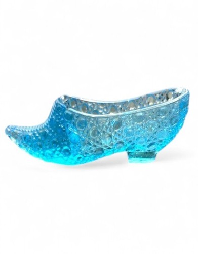 Vintage Fenton Ice Blue Glass Slipper Daisy Button Mini Shoe Small Chip ...