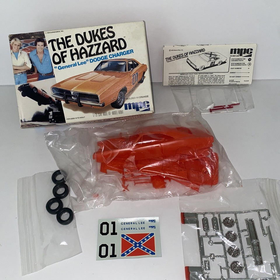 MPC Dukes of Hazzard General Lee 69 Dodge Charger Model Kit 1/25 -1979 ...