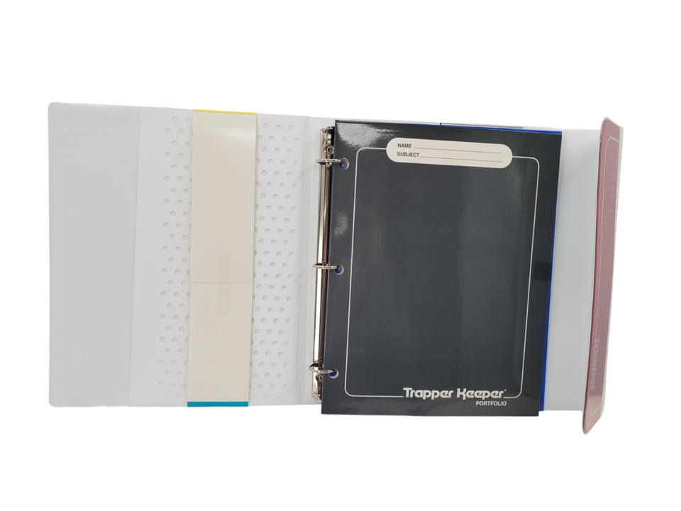 Mead Trapper Keeper Red 3-1" Ring Portfolio Binder 2 Folders Inside ...