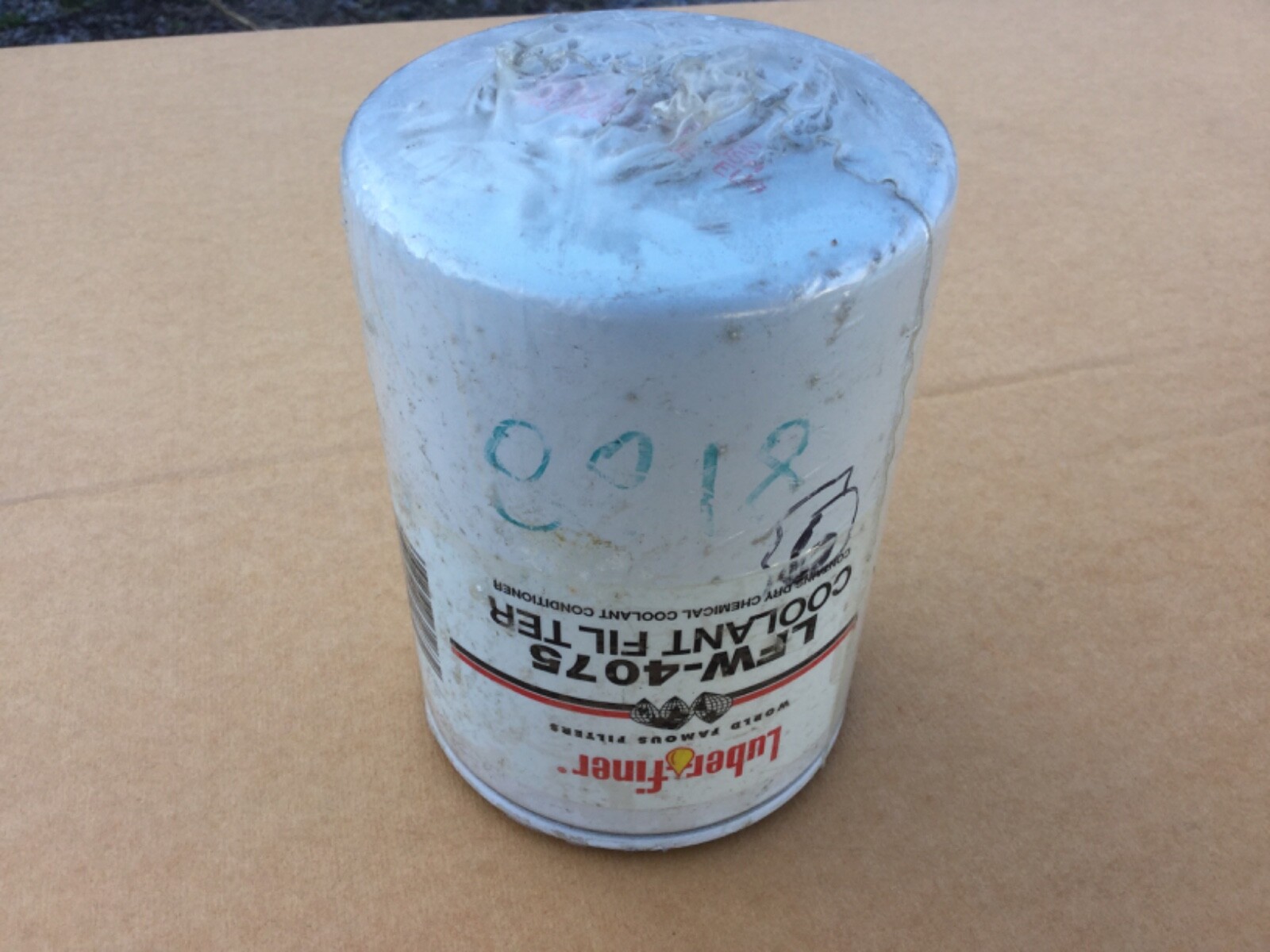 FLEETGUARD WF2104 - Cross reference oil filters