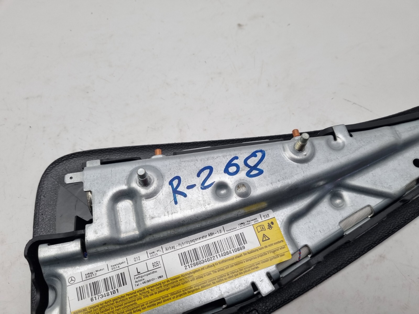 MERCEDES E Class W212 Front Left Side Seat Airbag 617348101 2128603402 ...