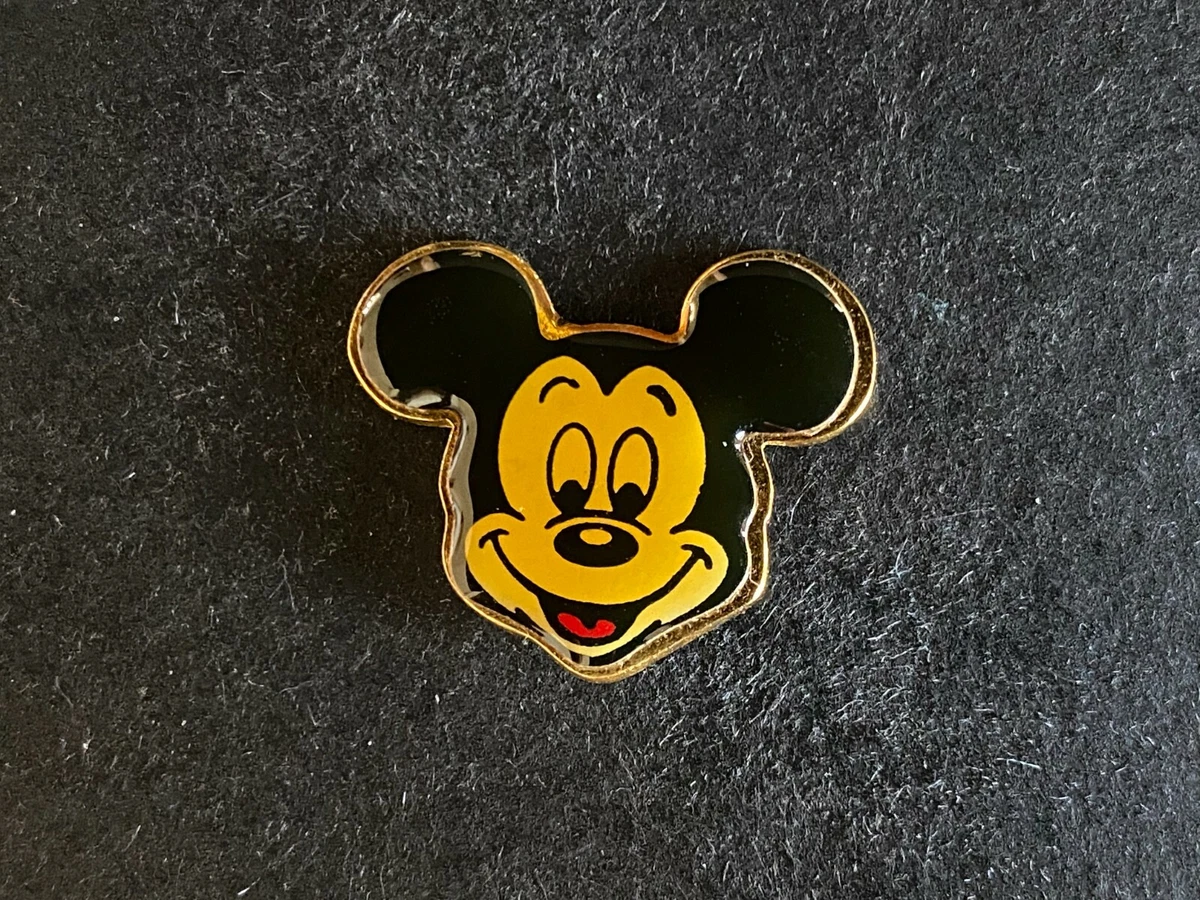 Mickey Mouse Head With Pants Outline