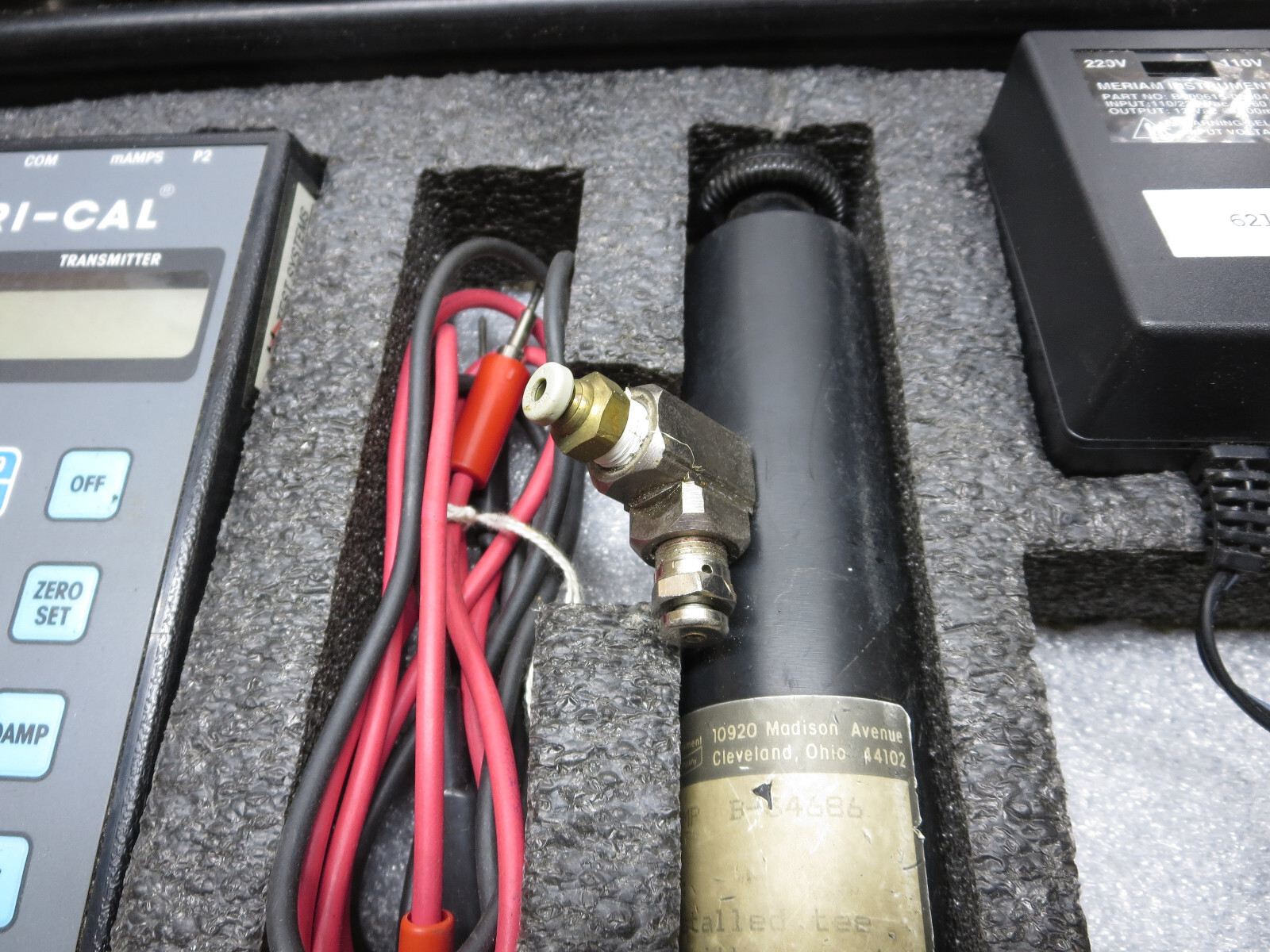 Meriam Meri-Cal DP200i Digital Manometer Calibrator Set w/ Handpump | eBay