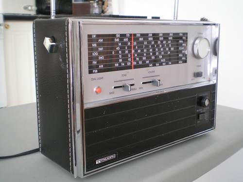 Triumph No. 819 Solid state multi band radio, vintage | eBay
