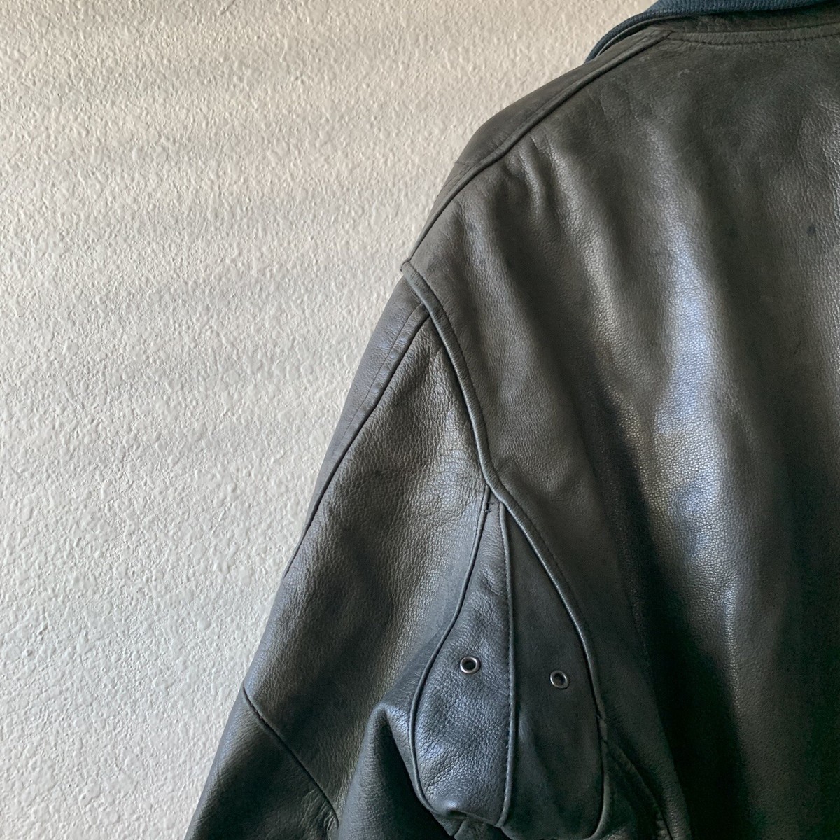 Vintage Chevignon Flyer Pilot Varsity Distressed Leather Vintage Chevignon Flyer Pilot Varsity Distressed Leather