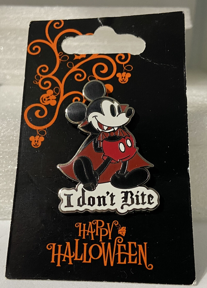 WDW Mickey Vampire I DON'T BITE First Release HALLOWEEN PIN 2009 NWT | eBay