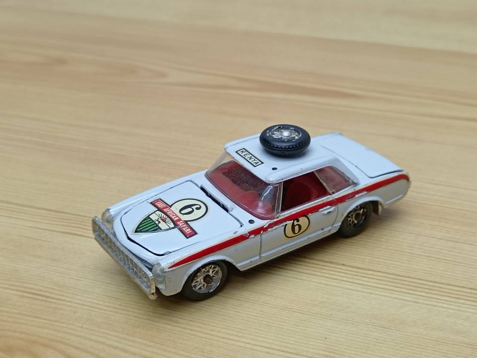 Vintage 1960s 1:43 Mercury No36 Mercedes-Benz 230 SL Safari White ...